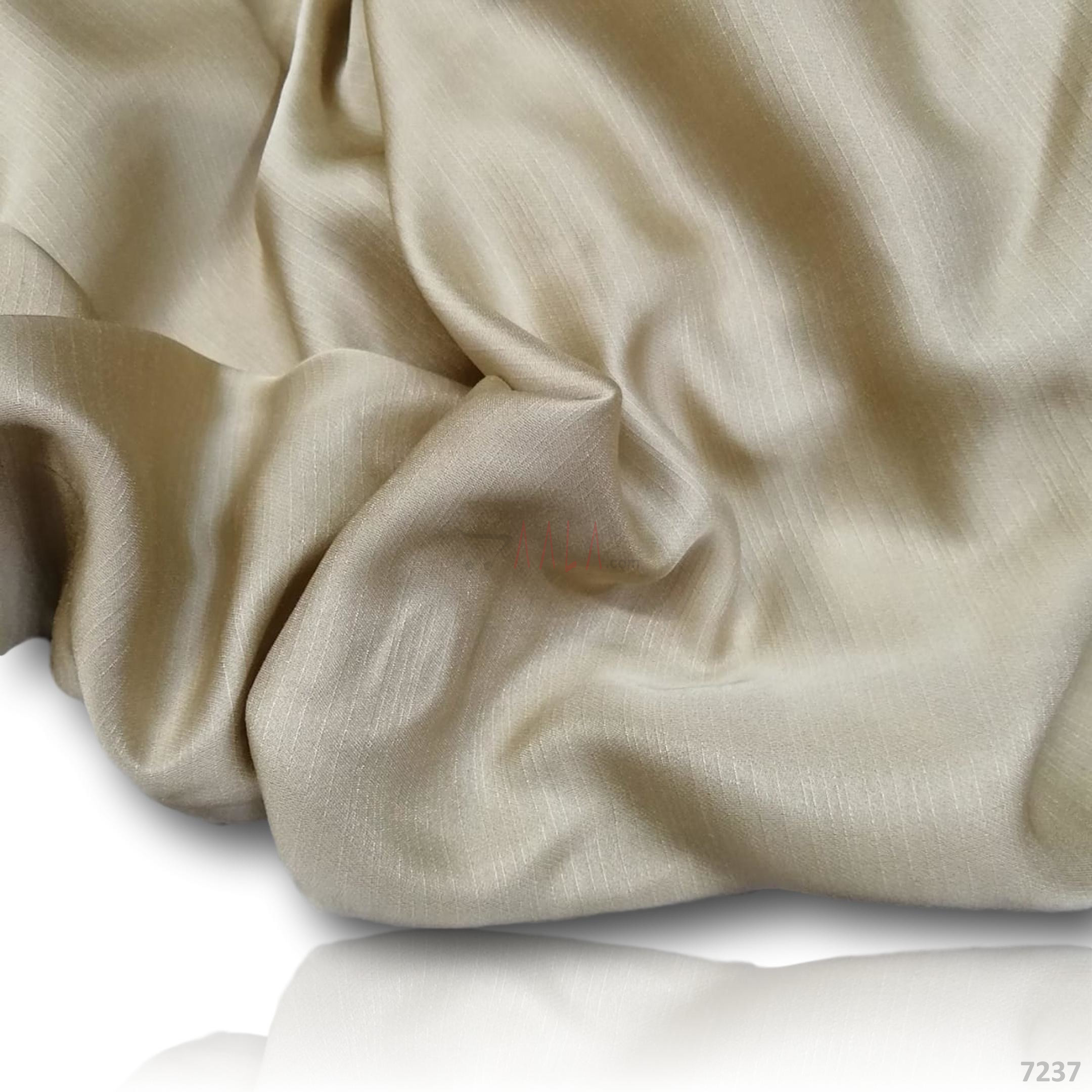 Crunchy Silk Blend 44-Inches SKIN Per-Metre